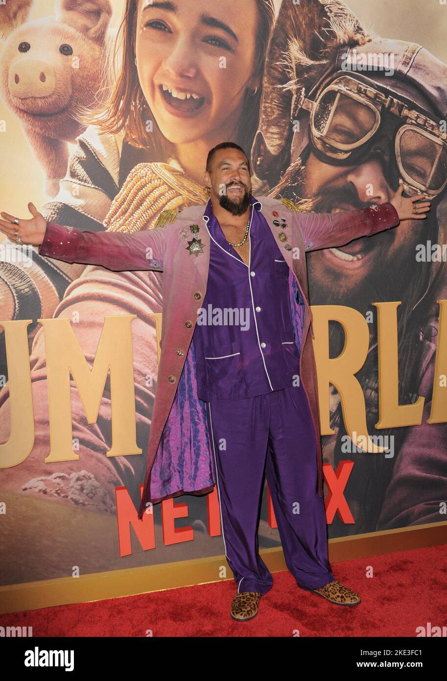 Los Angeles, CA. 9th Nov, 2022. Jason Momoa at arrivals for SLUMBERLAND ...