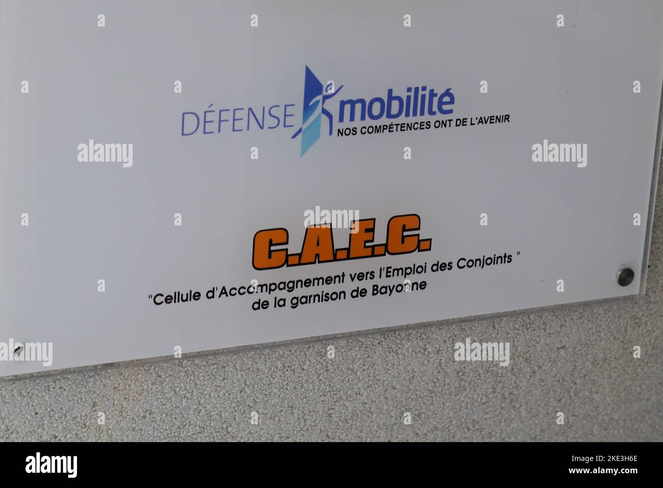 Bayonne , Aquitaine France - 10 20 2022 : defense mobilite and caec ...