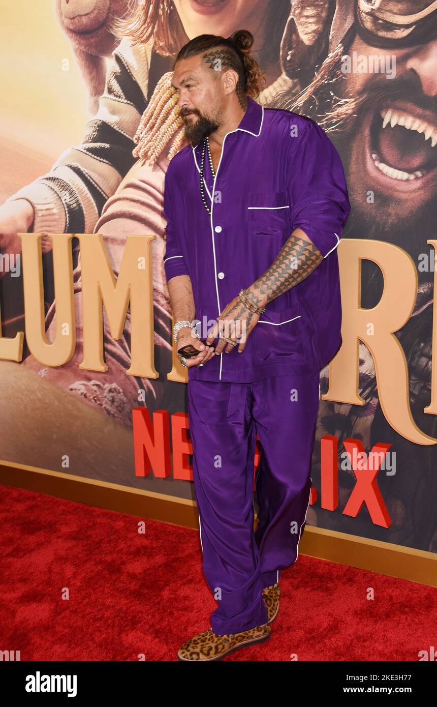 Jason Momoa arriving at the "Slumberland" Los Angeles Premiere held at ...