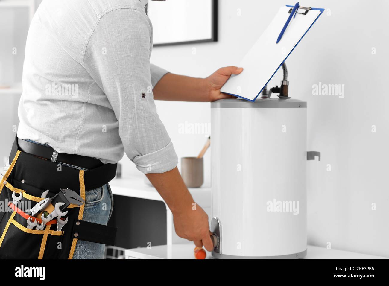 Installing boiler hi-res stock photography and images - Alamy