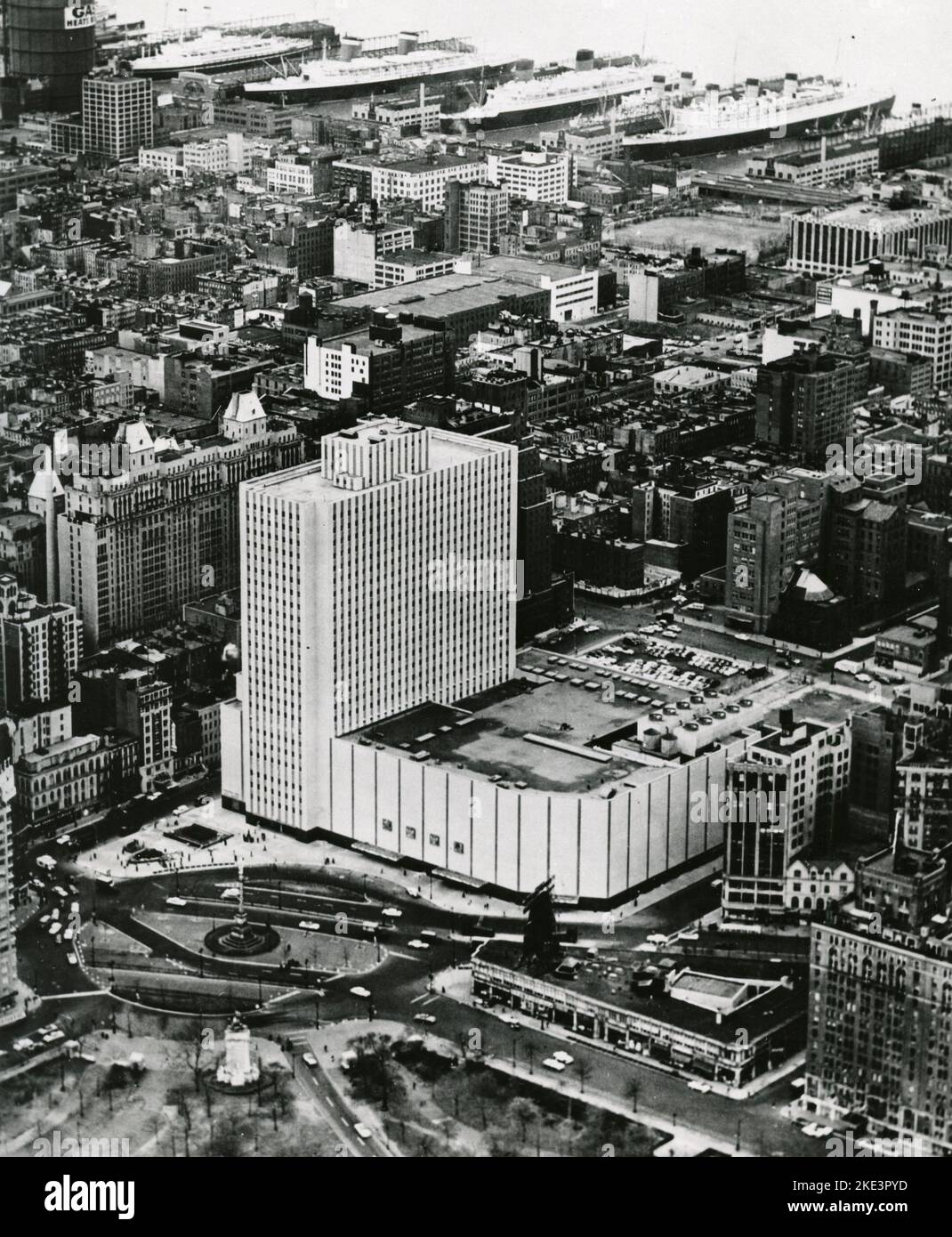 New york coliseum hi-res stock photography and images - Alamy