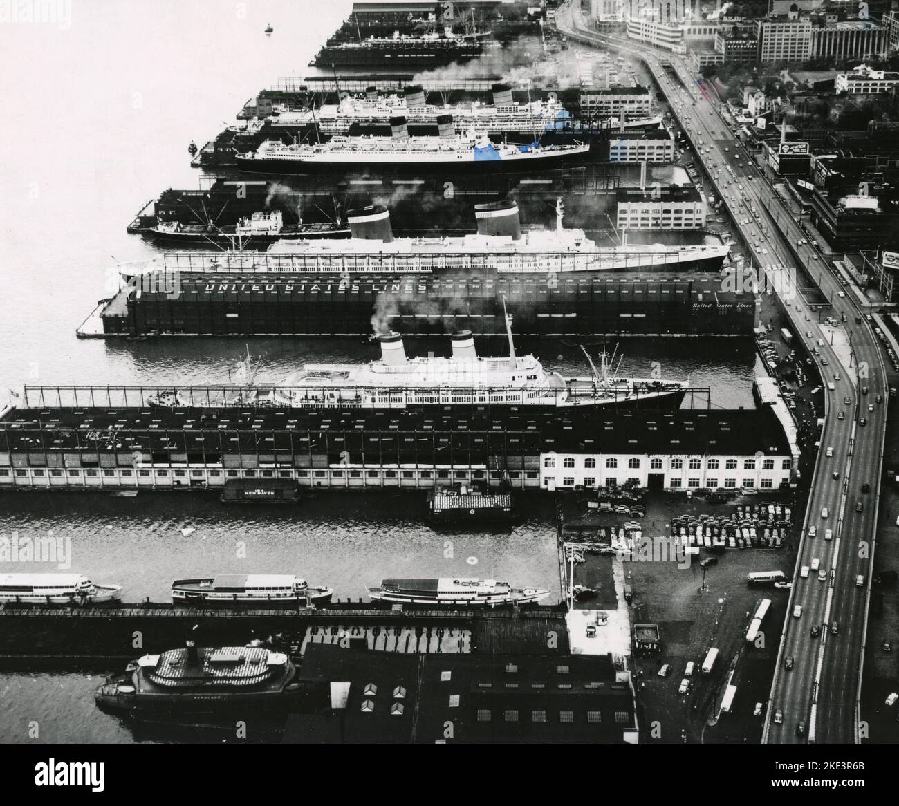 Aerial view of the quays for ocean liners in Manhattan, New York City ...