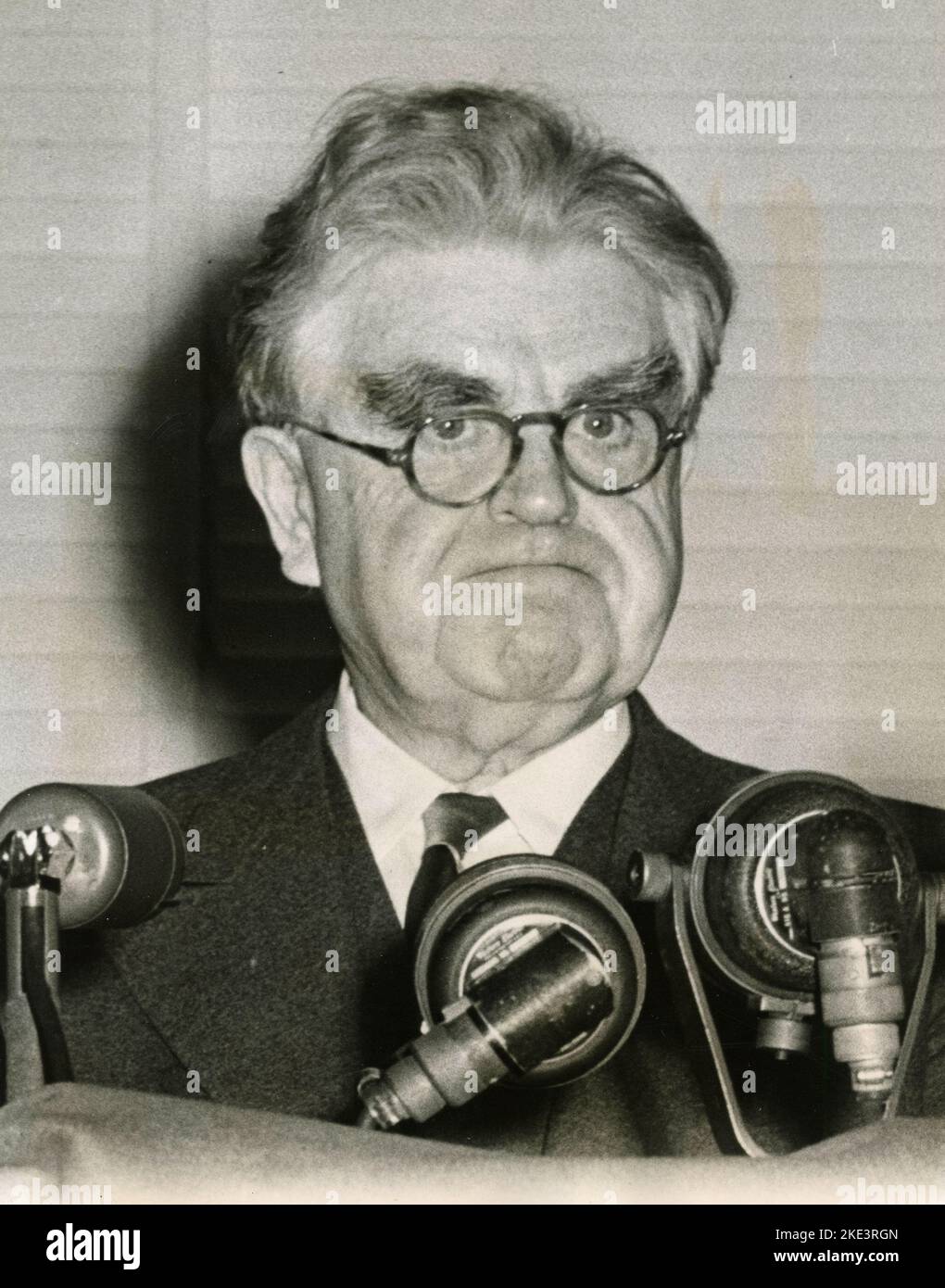 American United Mine Workers chief John L. Lewis reads a statement ...