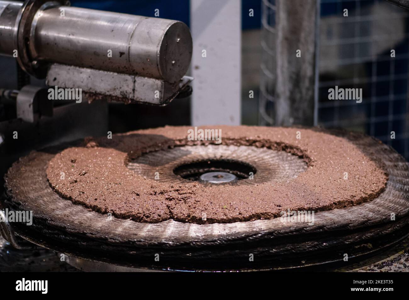 Ecological extra virgin olive oil production with modern technology ...