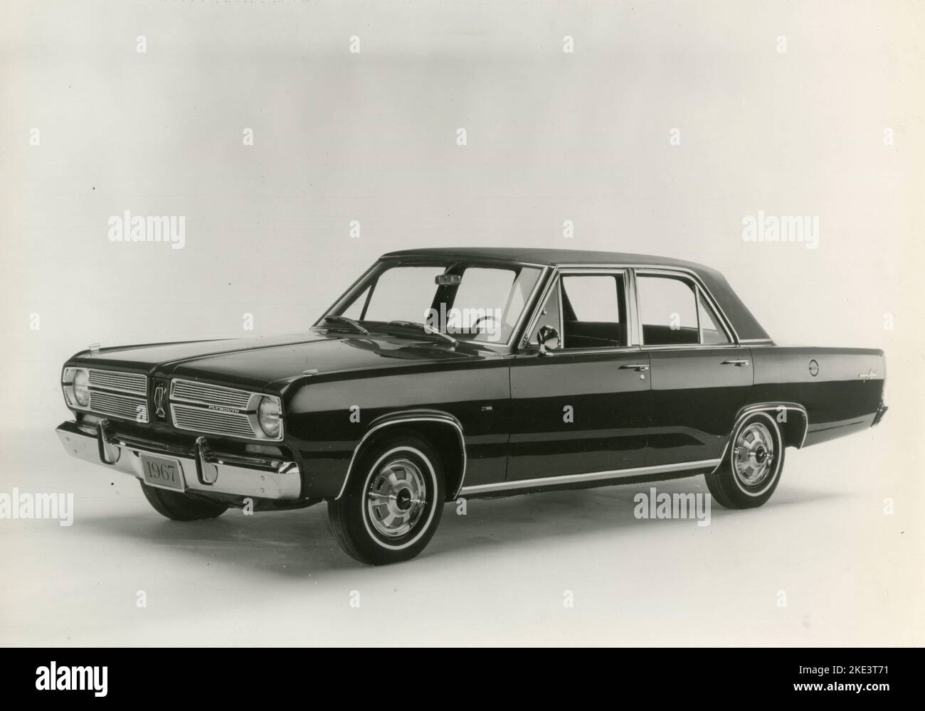 Plymouth Valiant Signet 4-door car, USA 1967 Stock Photo - Alamy