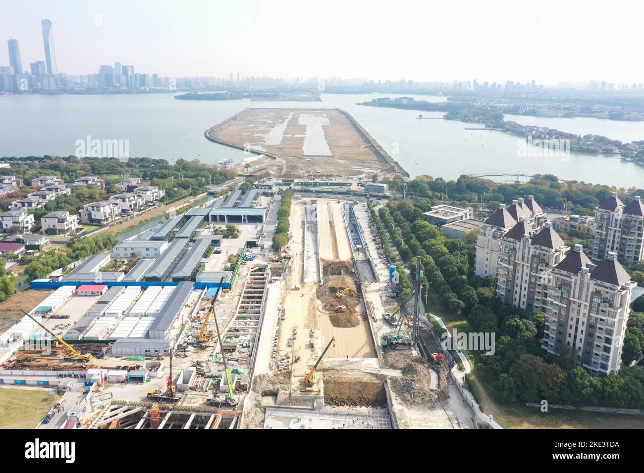 Aerial photos show Jinji Lake Tunnel under the construction in Suzhou ...