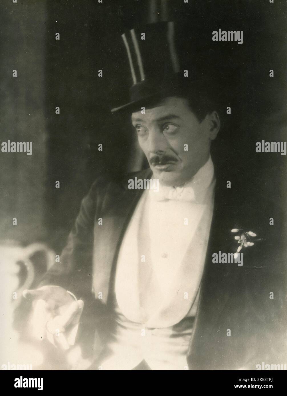 German actor Max Linder in the movie Max, the King of the Circus (Max ...