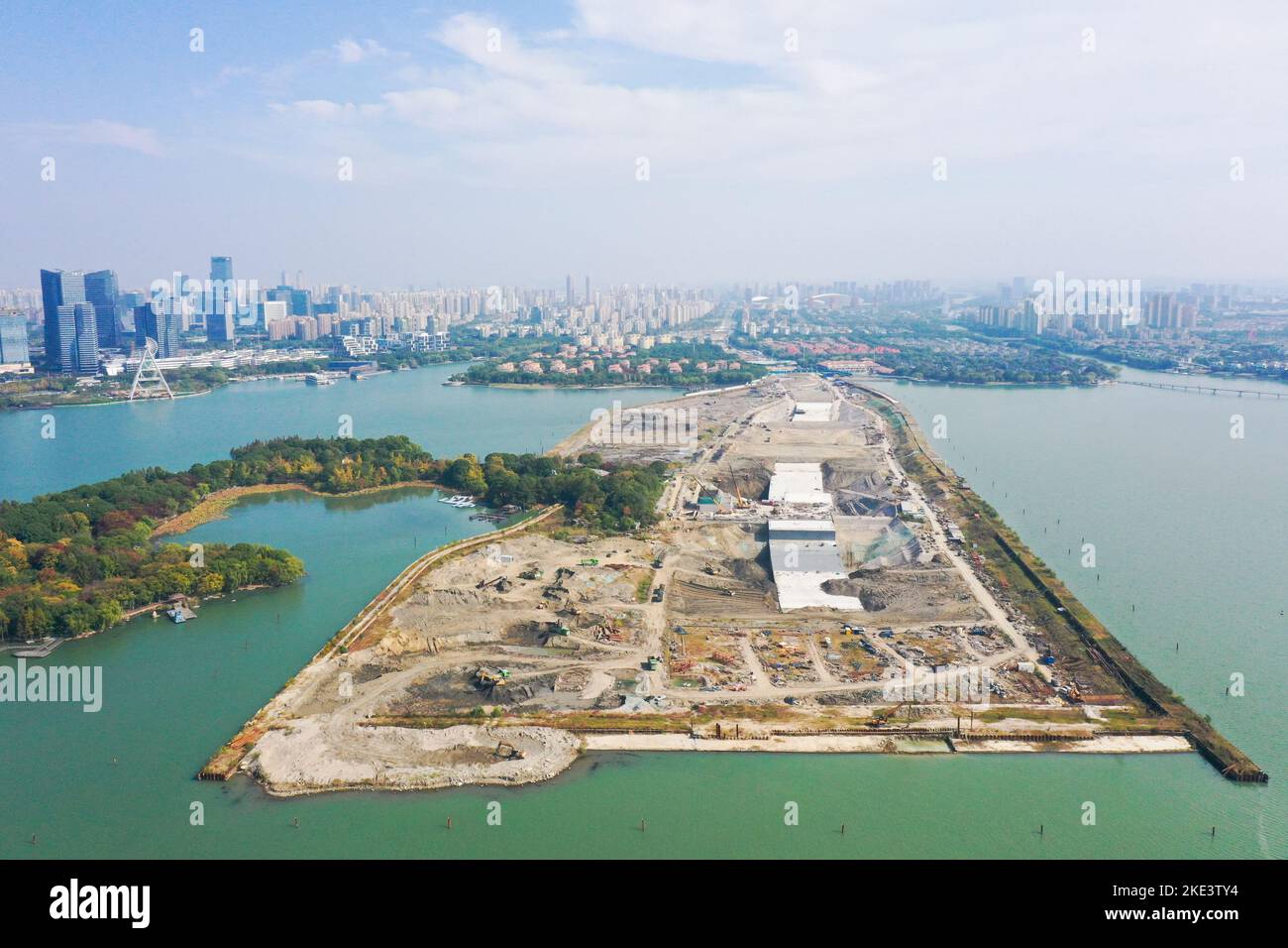 Aerial photos show Jinji Lake Tunnel under the construction in Suzhou ...