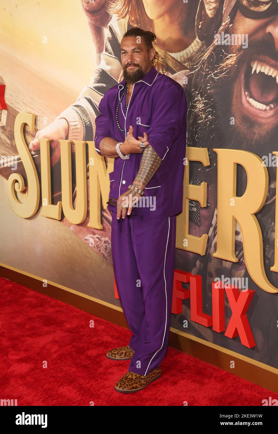 9 November 2022 -Los Angeles, California - Jason Momoa. the LA premiere ...