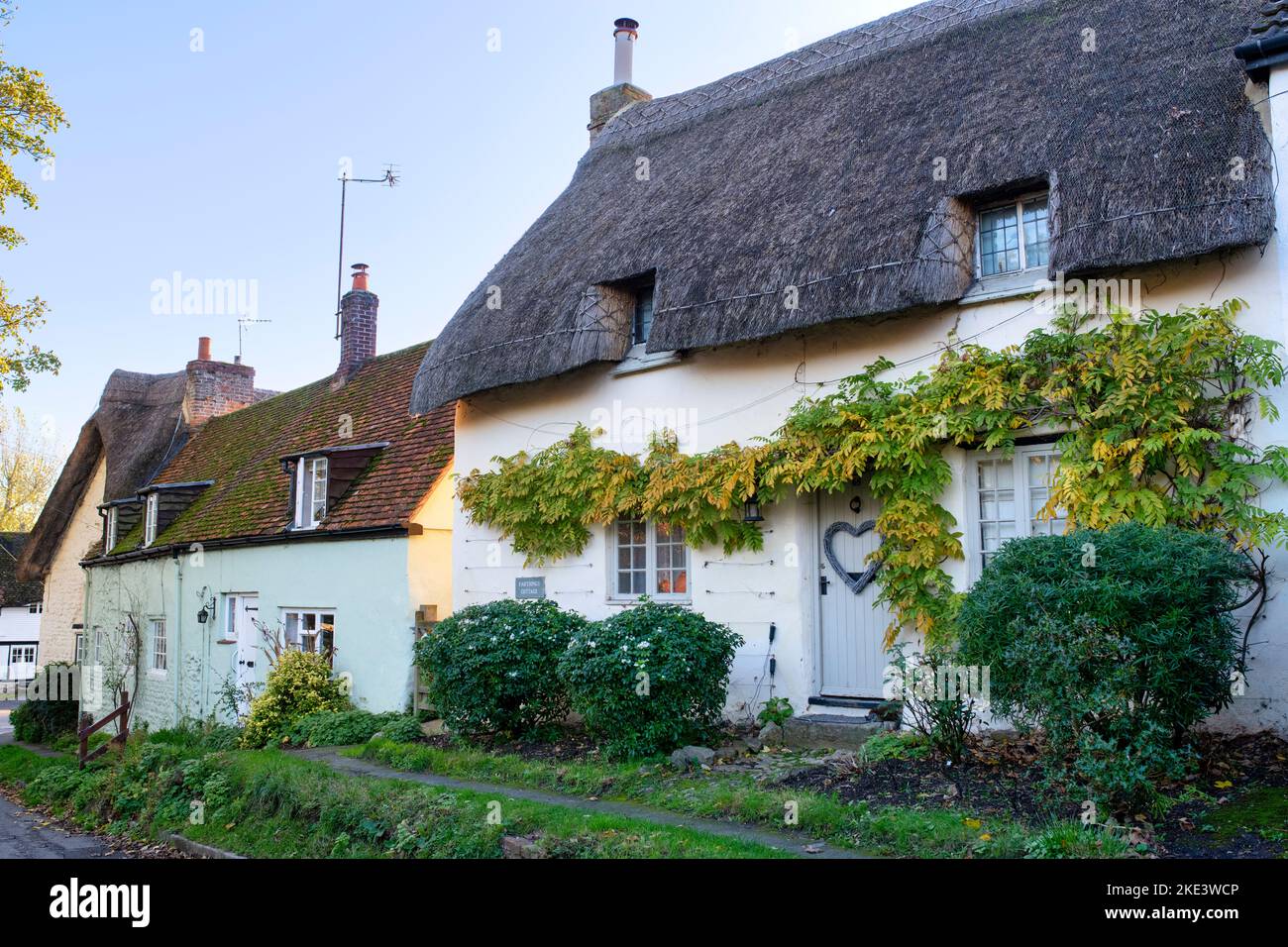Streets in heart shape hi-res stock photography and images - Alamy