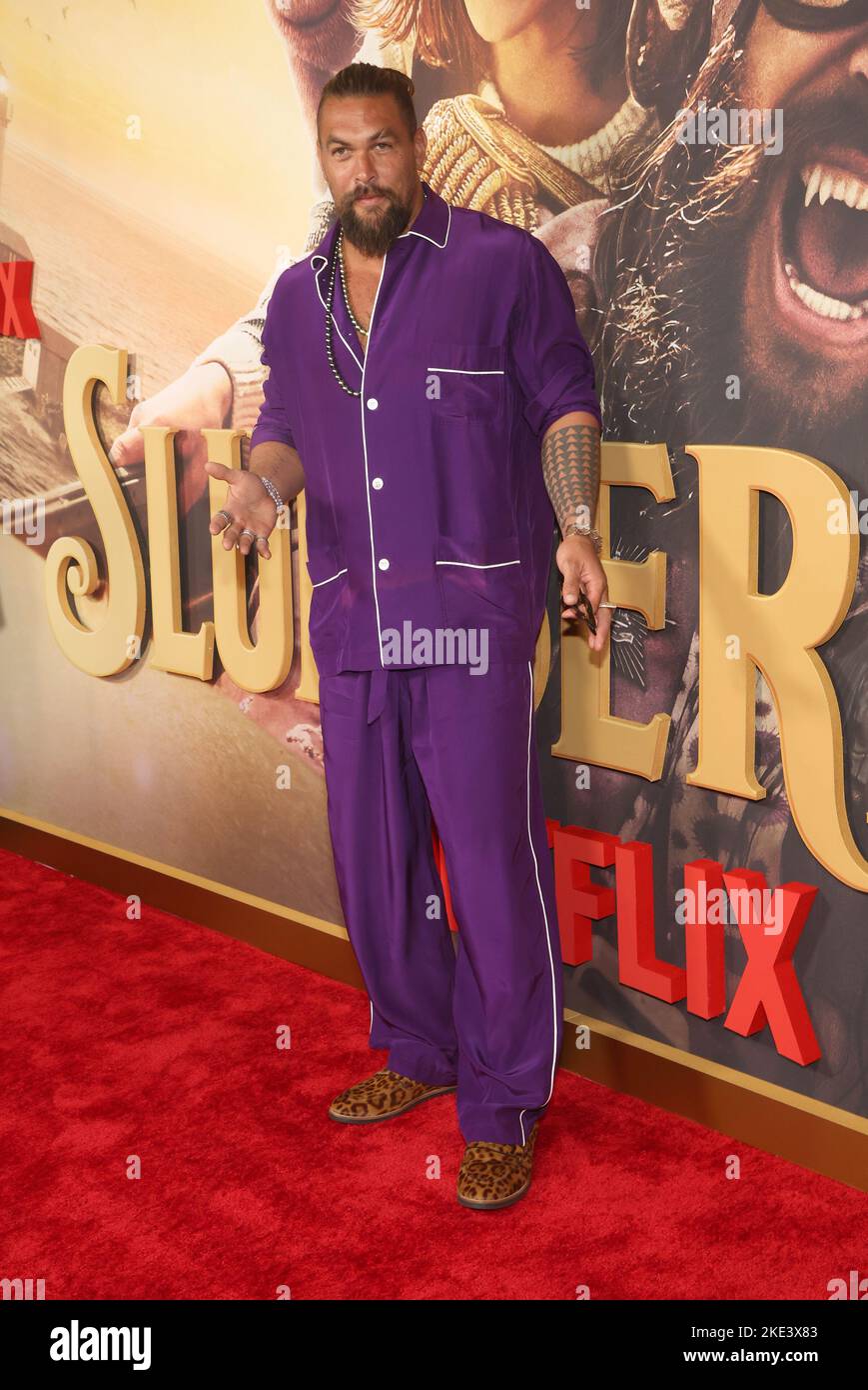 9 November 2022 -Los Angeles, California - Jason Momoa. the LA premiere ...