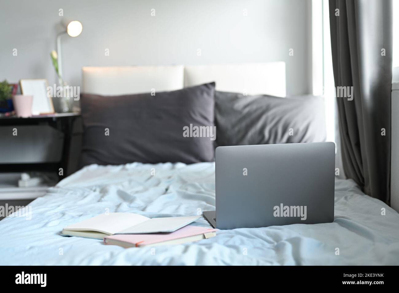 Computer desk light bedroom hi-res stock photography and images - Alamy