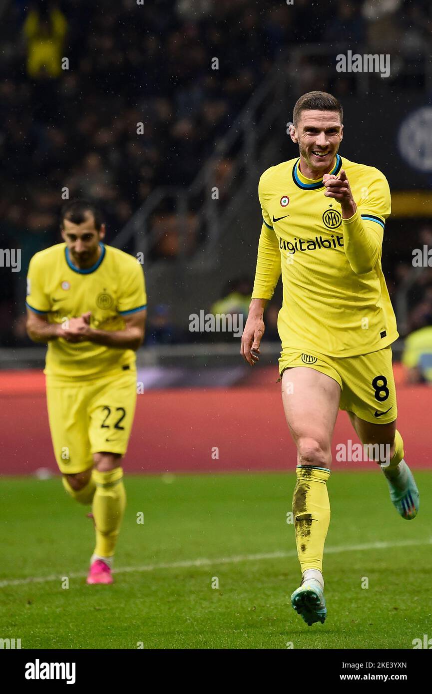 Robin gosens celebrates 2022 hi-res stock photography and images - Alamy