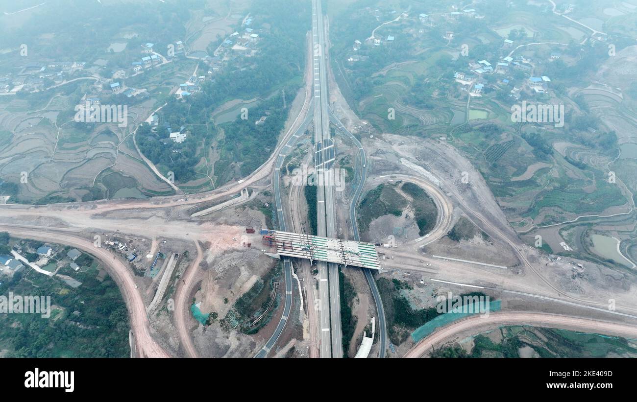 CHONGQING, CHINA - NOVEMBER 10, 2022 - Aerial photo shows the roadbed ...