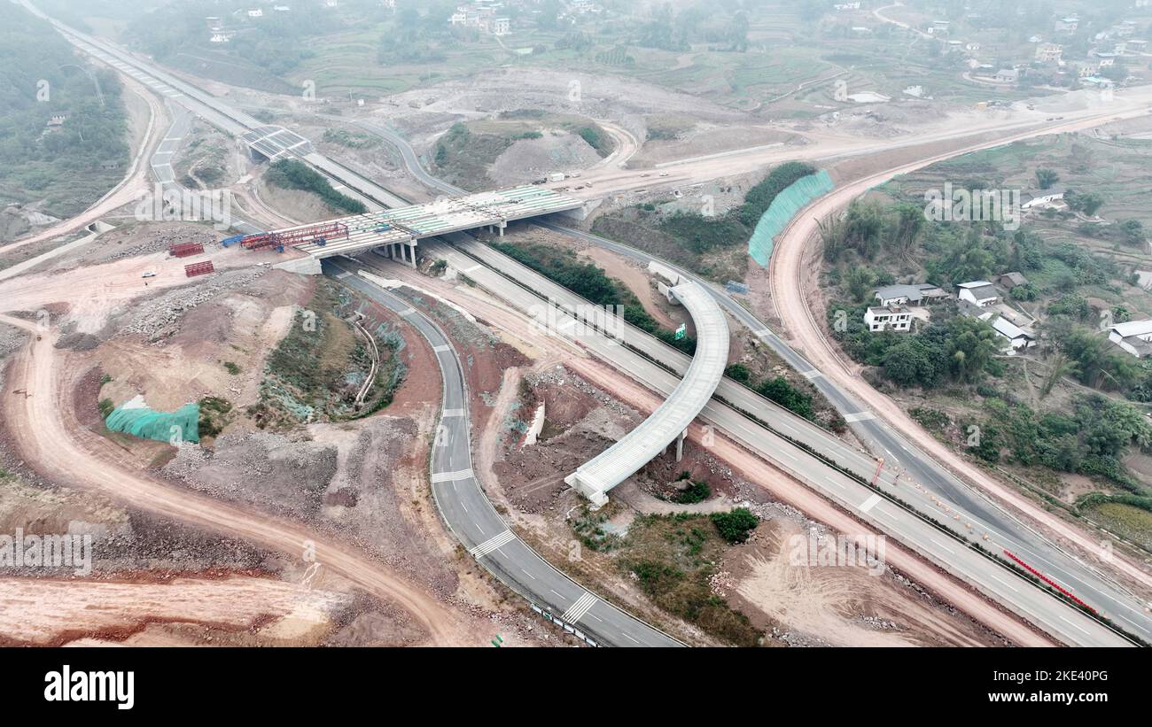 CHONGQING, CHINA - NOVEMBER 10, 2022 - Aerial photo shows the roadbed ...