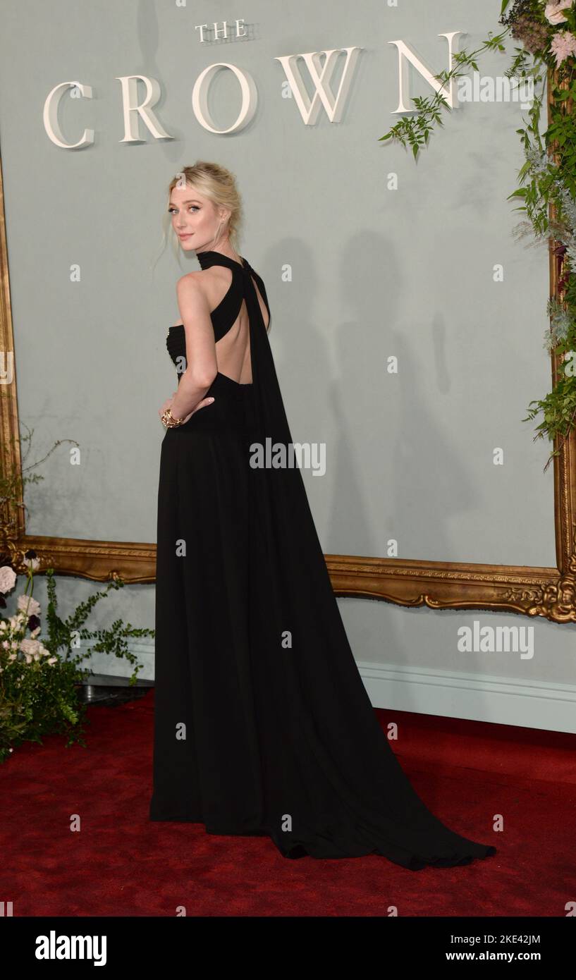 Photo Must Be Credited ©Alpha Press 078237 08/10/2022 Elizabeth Debicki ...