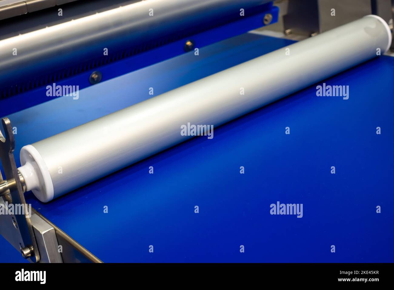 Infeed conveyor hi-res stock photography and images - Alamy