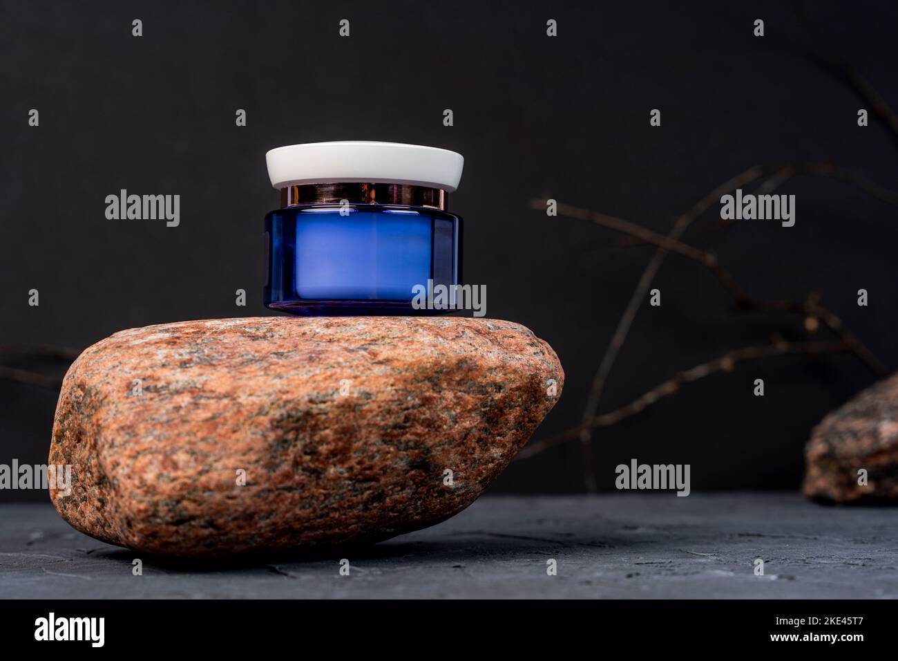 Product stands hi-res stock photography and images - Alamy