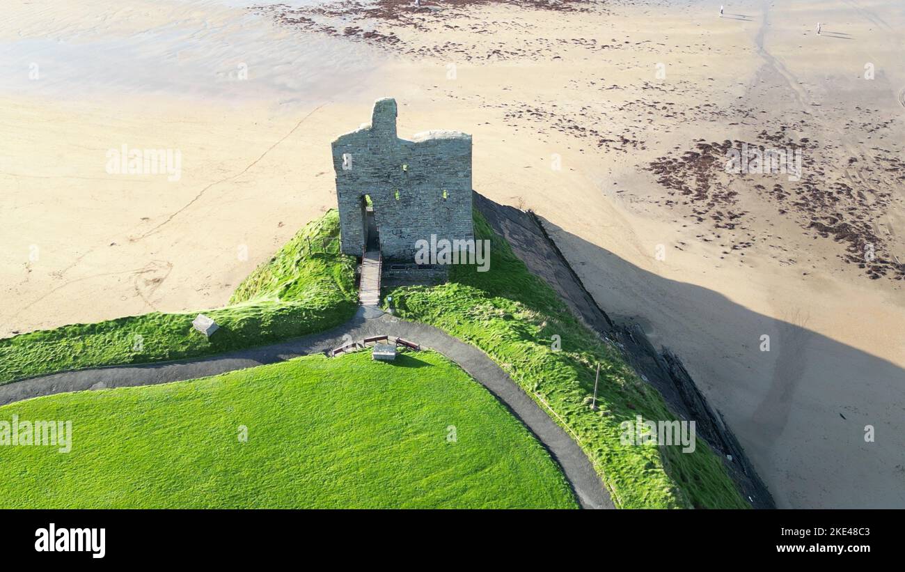 A bird's eye view of the Ballybunion Castle in Ireland Stock Photo - Alamy