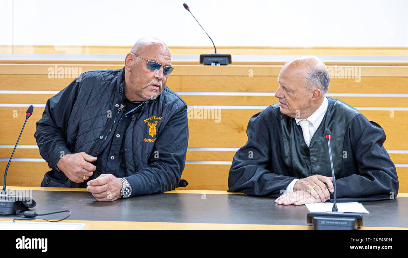 Hanover, Germany. 10th Nov, 2022. Accused ex-rocker boss Frank Hanebuth ...