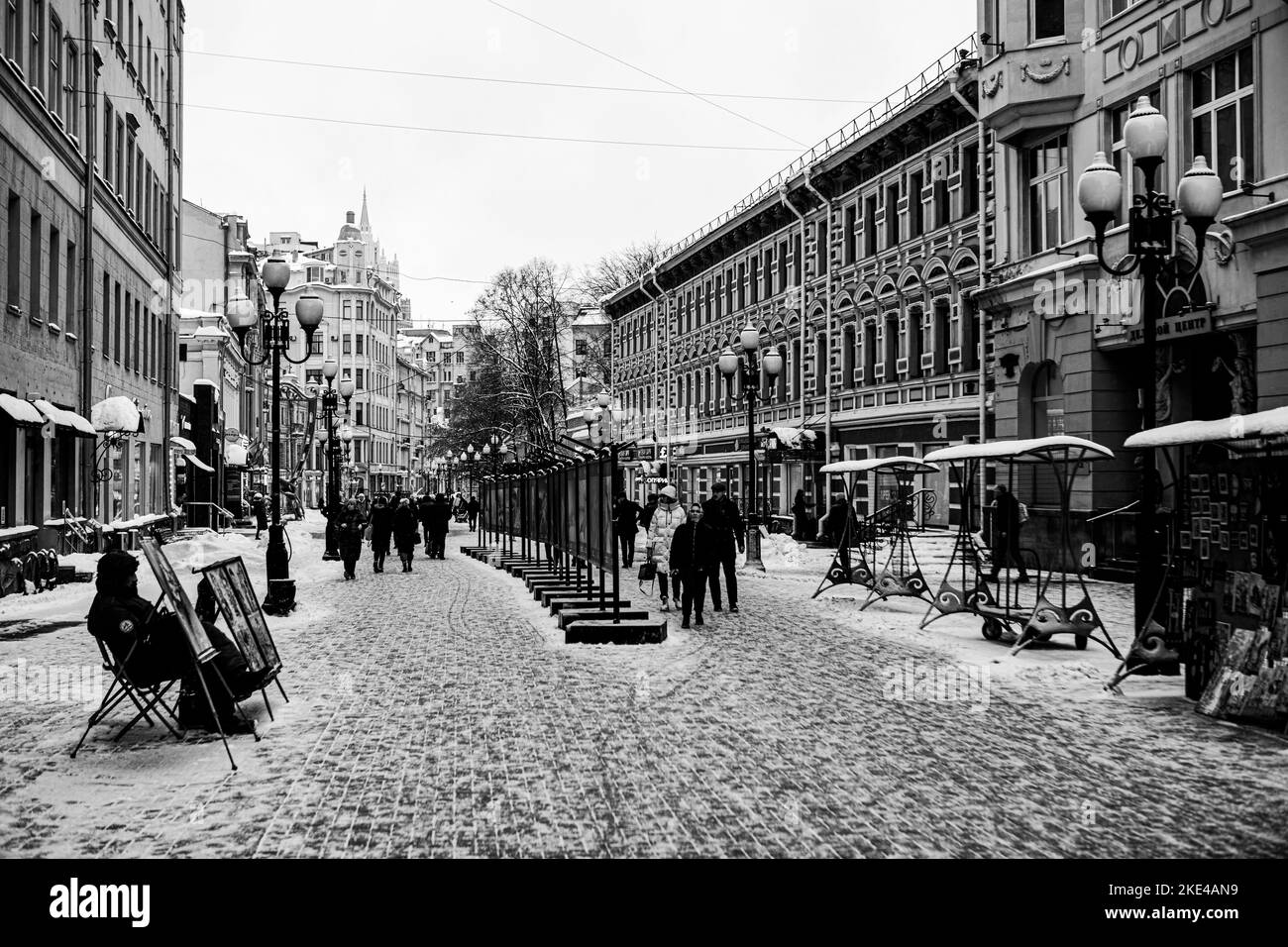 Moscow winter snow Black and White Stock Photos & Images - Alamy