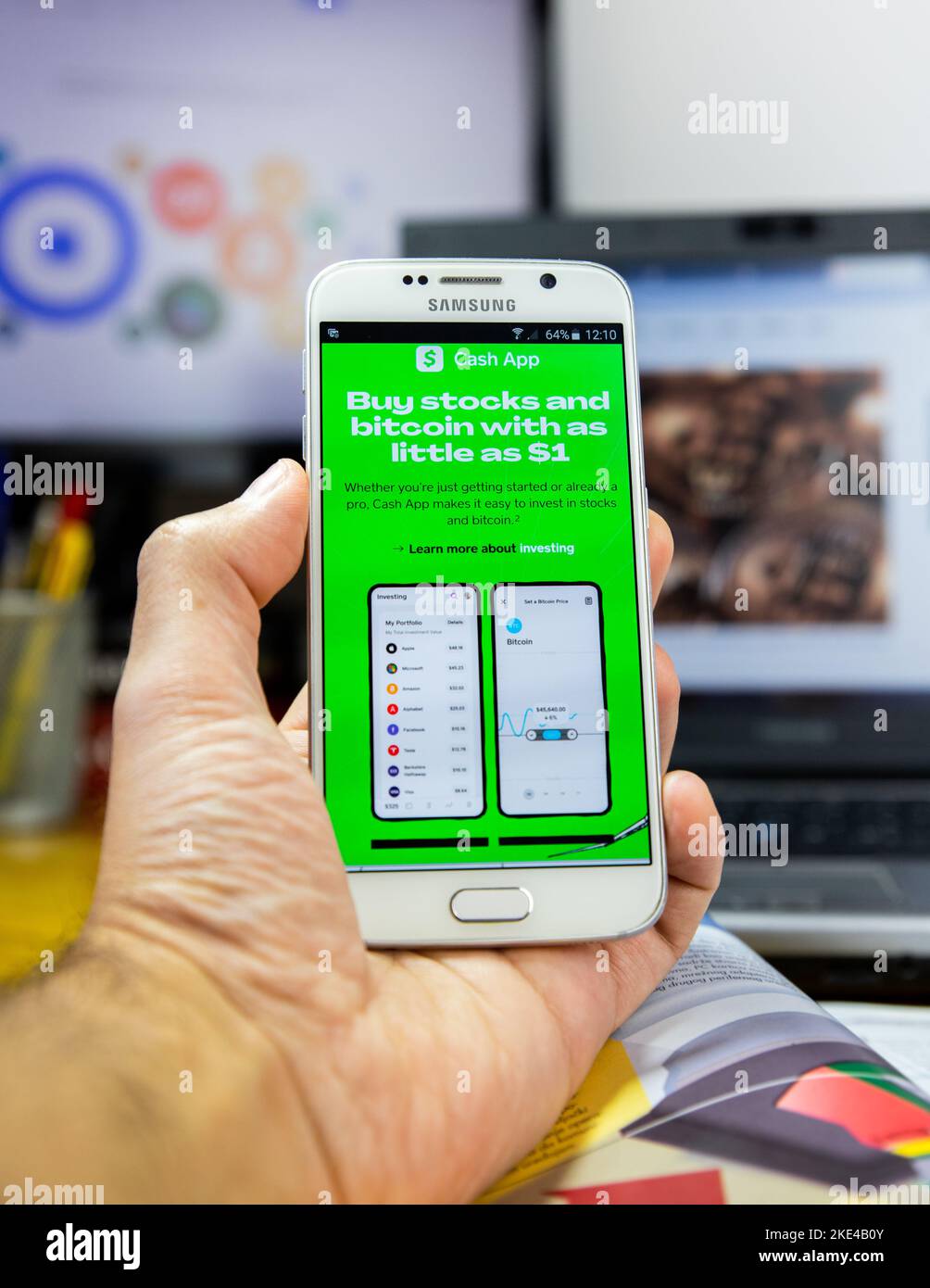 Mobile charting hi-res stock photography and images - Alamy