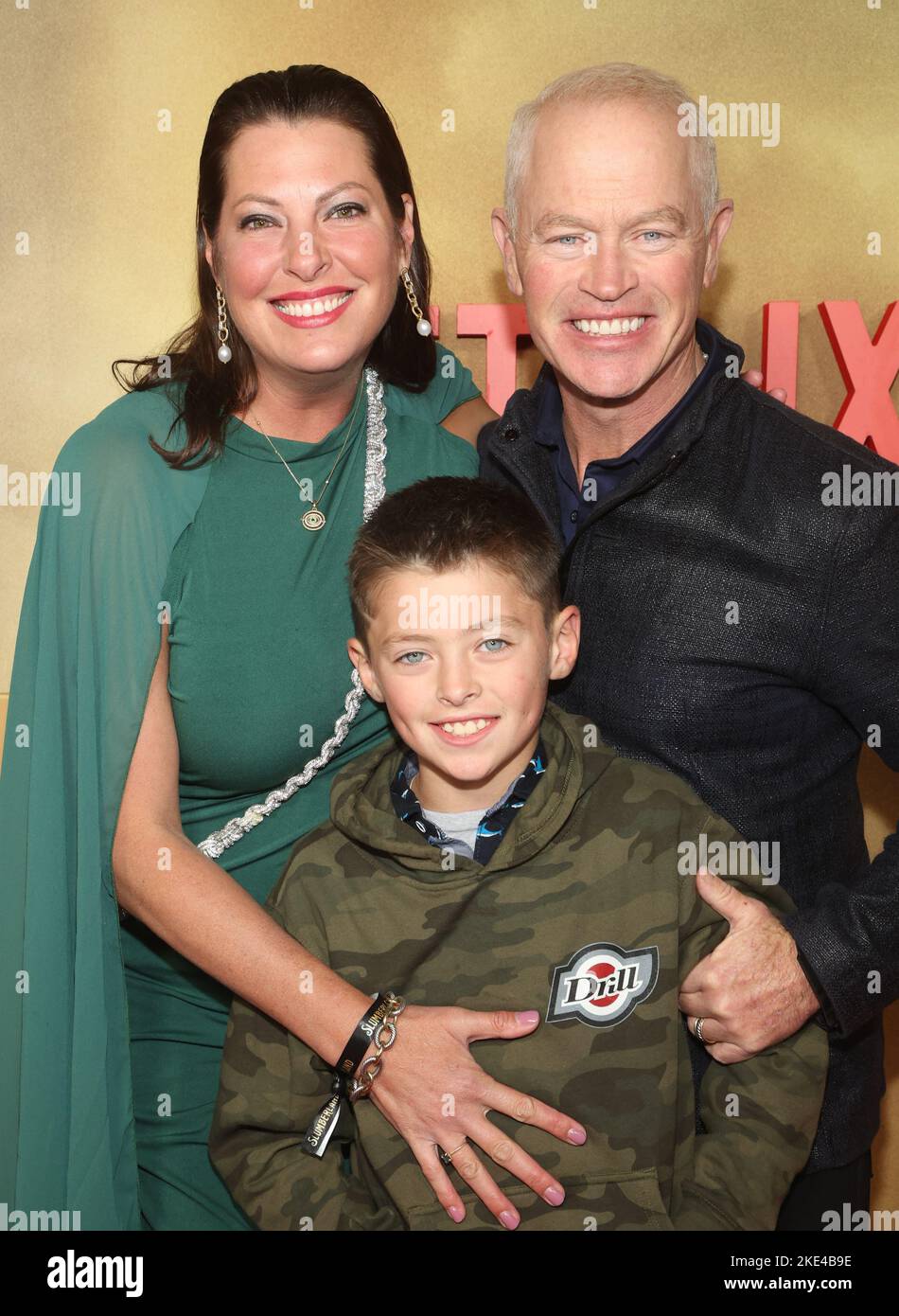 Los Angeles, Ca. 9th Nov, 2022. Ruve McDonough, Neal McDonough, Clover ...