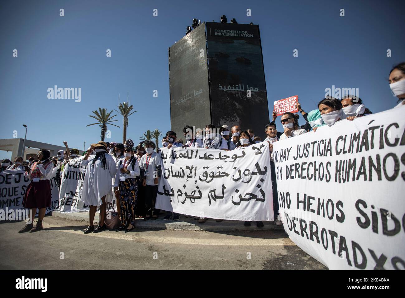 Sharm El Sheikh, Egypt. 10th Nov, 2022. Protesters holding signs with ...