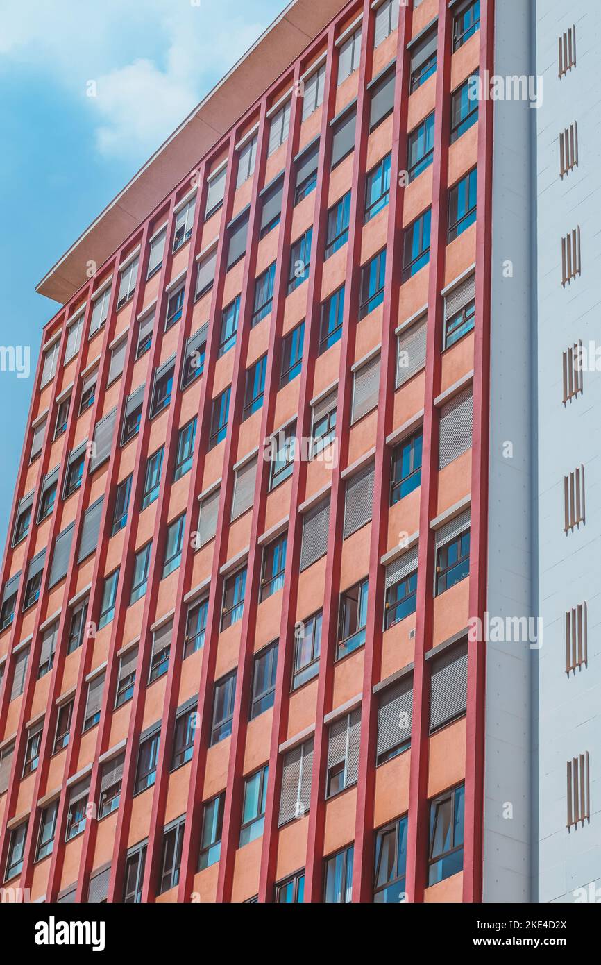Building exterior wall building feature hi-res stock photography and ...