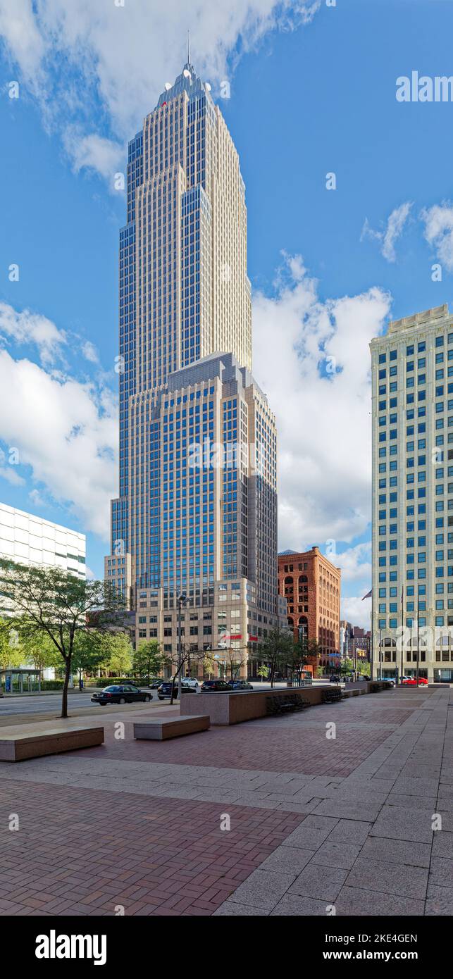 Pyramid-topped Key Tower and adjoining Marriott hotel dwarf the red ...