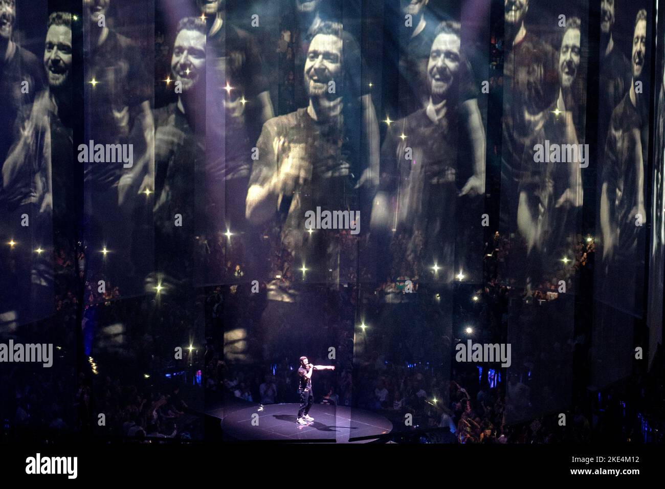 Justin Timberlake in concert in Het Gelredome -Man of the woods tour ...