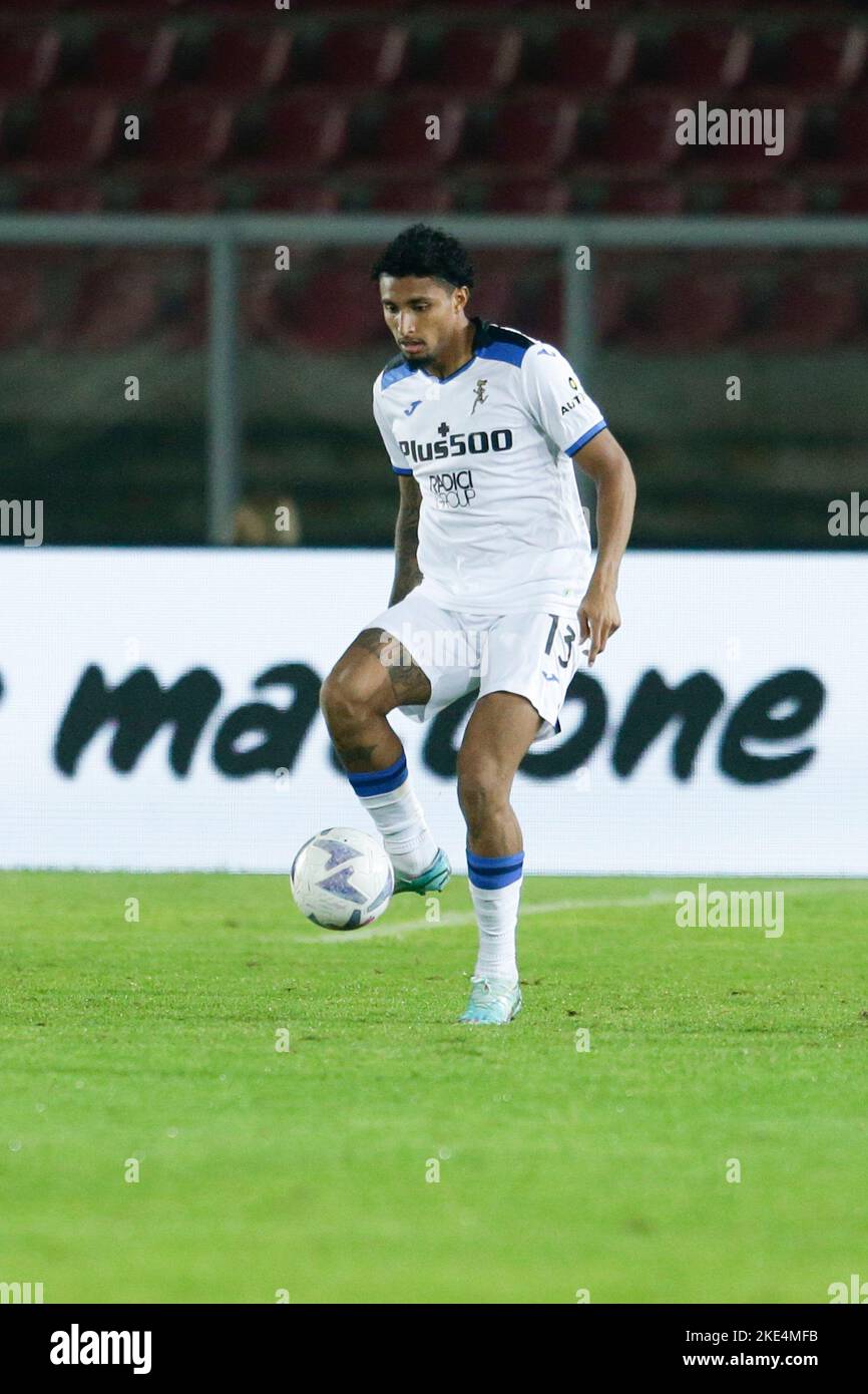 Atalanta's Brazilian midfielder Ederson controls the ball during the ...
