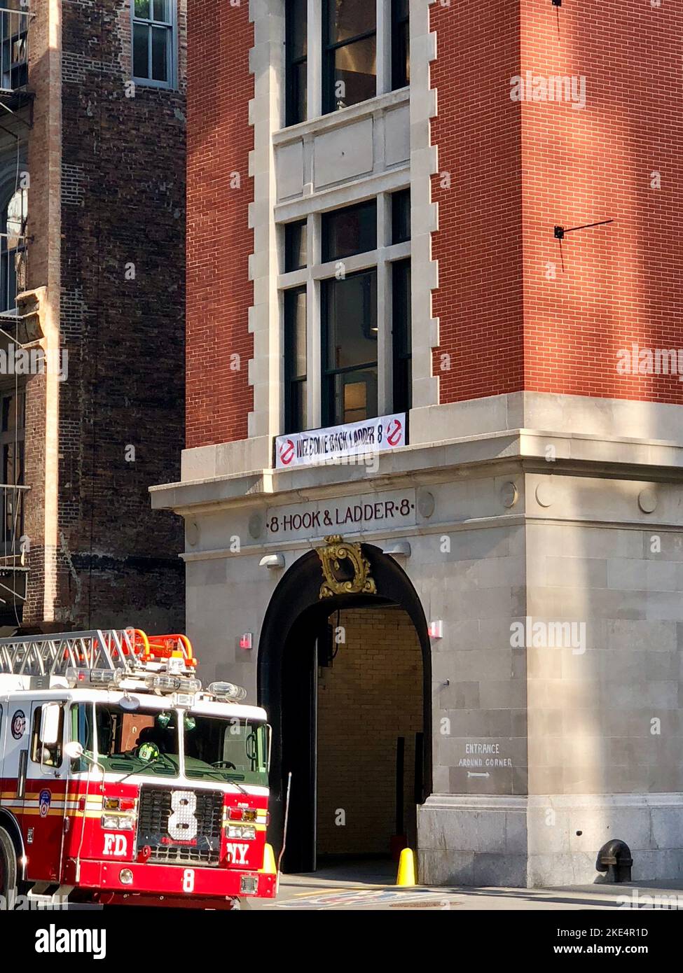 Hook and ladder hi-res stock photography and images - Alamy