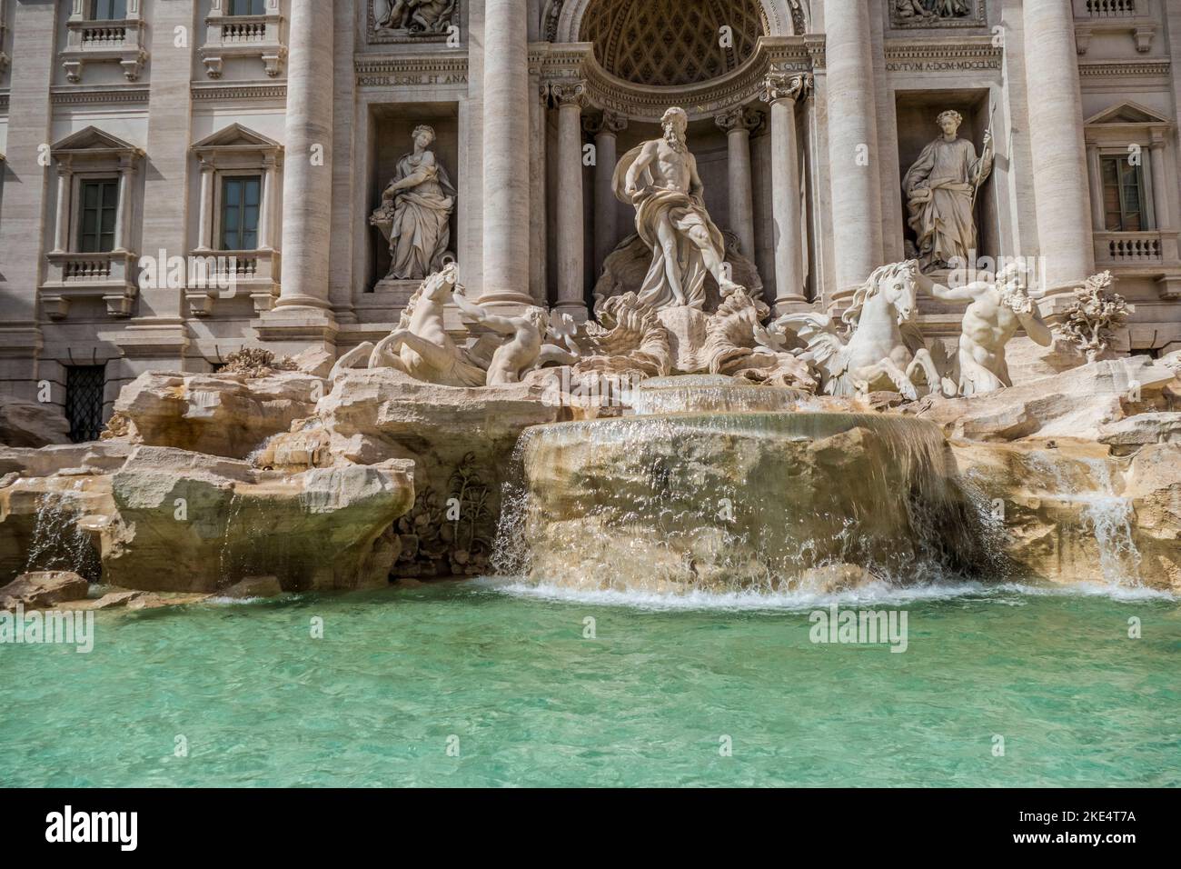 The famous Fountain of Trevi in Rome Stock Photo - Alamy