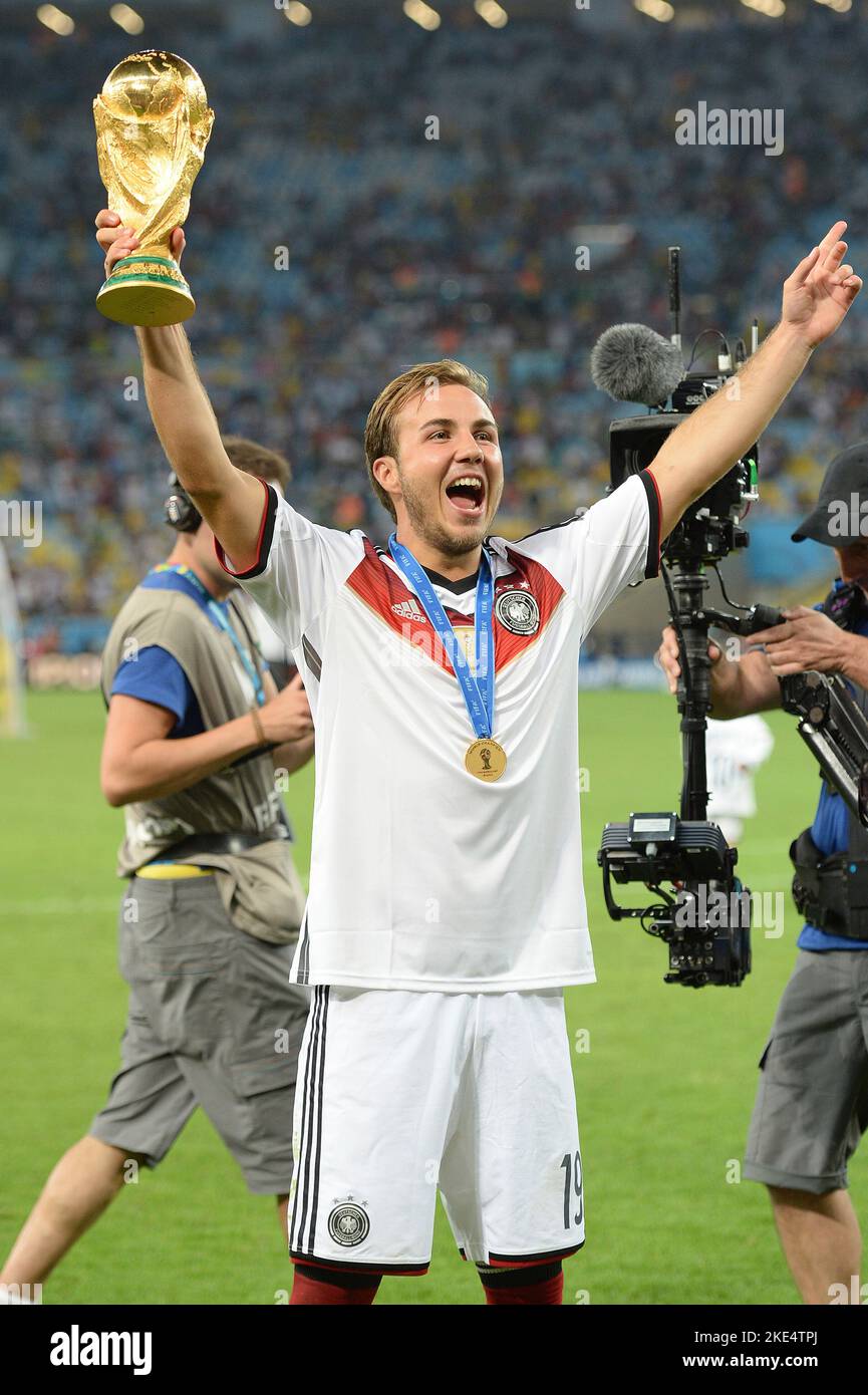 Footballing heroes hi-res stock photography and images - Alamy