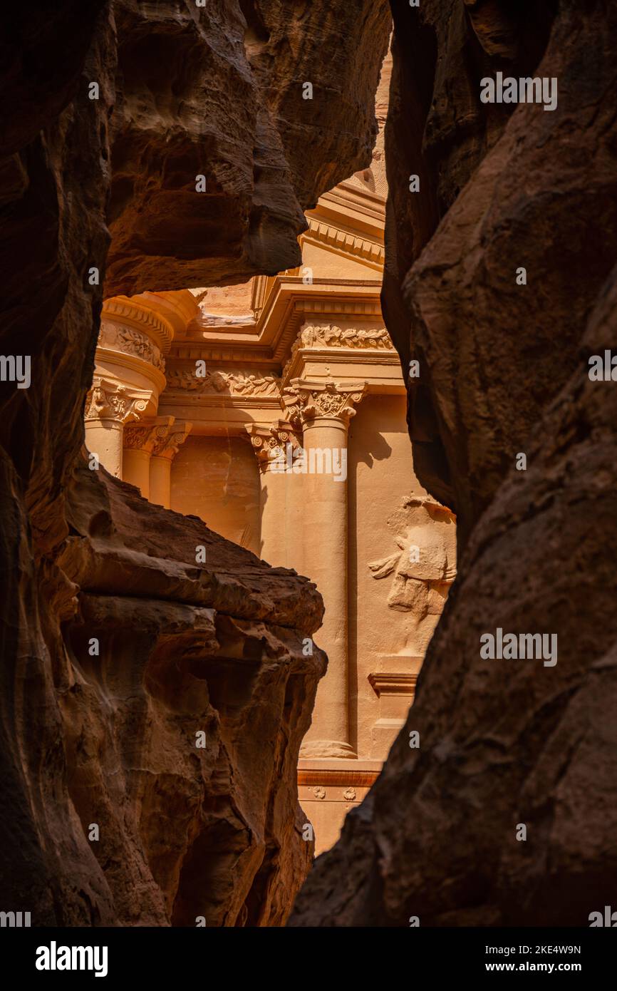 The first glimpse of the treasury building at the end of As Siq, Petra ...