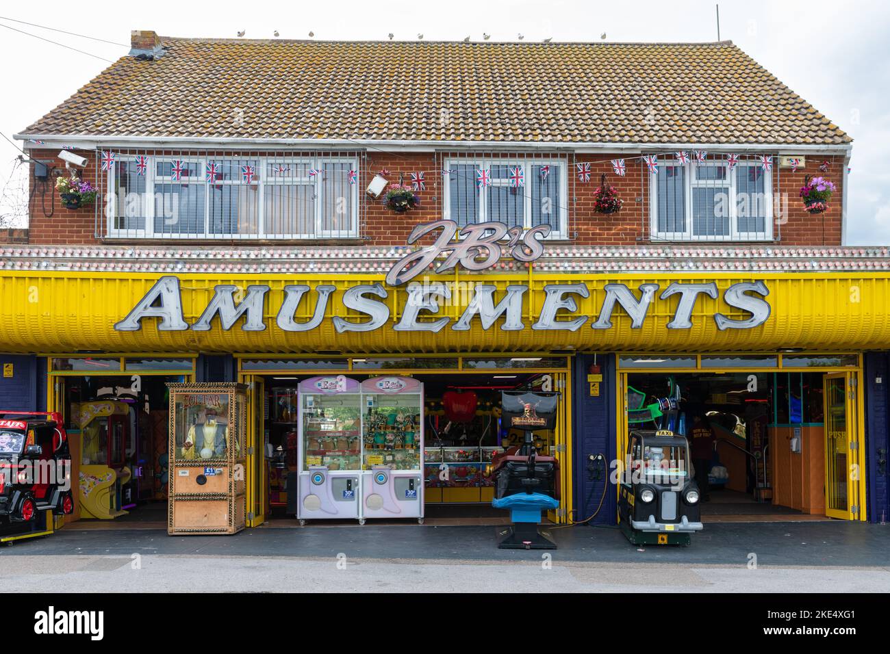 Traditional amusement arcade hi-res stock photography and images - Alamy
