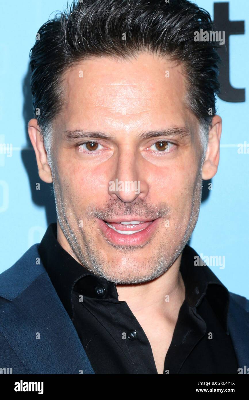 LOS ANGELES - NOV 9: Joe Manganiello at the Mystic Quest Season 3 ...
