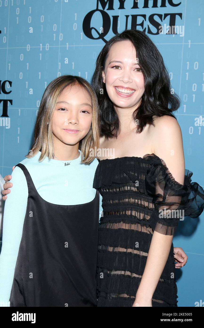 LOS ANGELES - NOV 9: Isla Rose Hall, Charlotte Nicdao at the Mystic ...