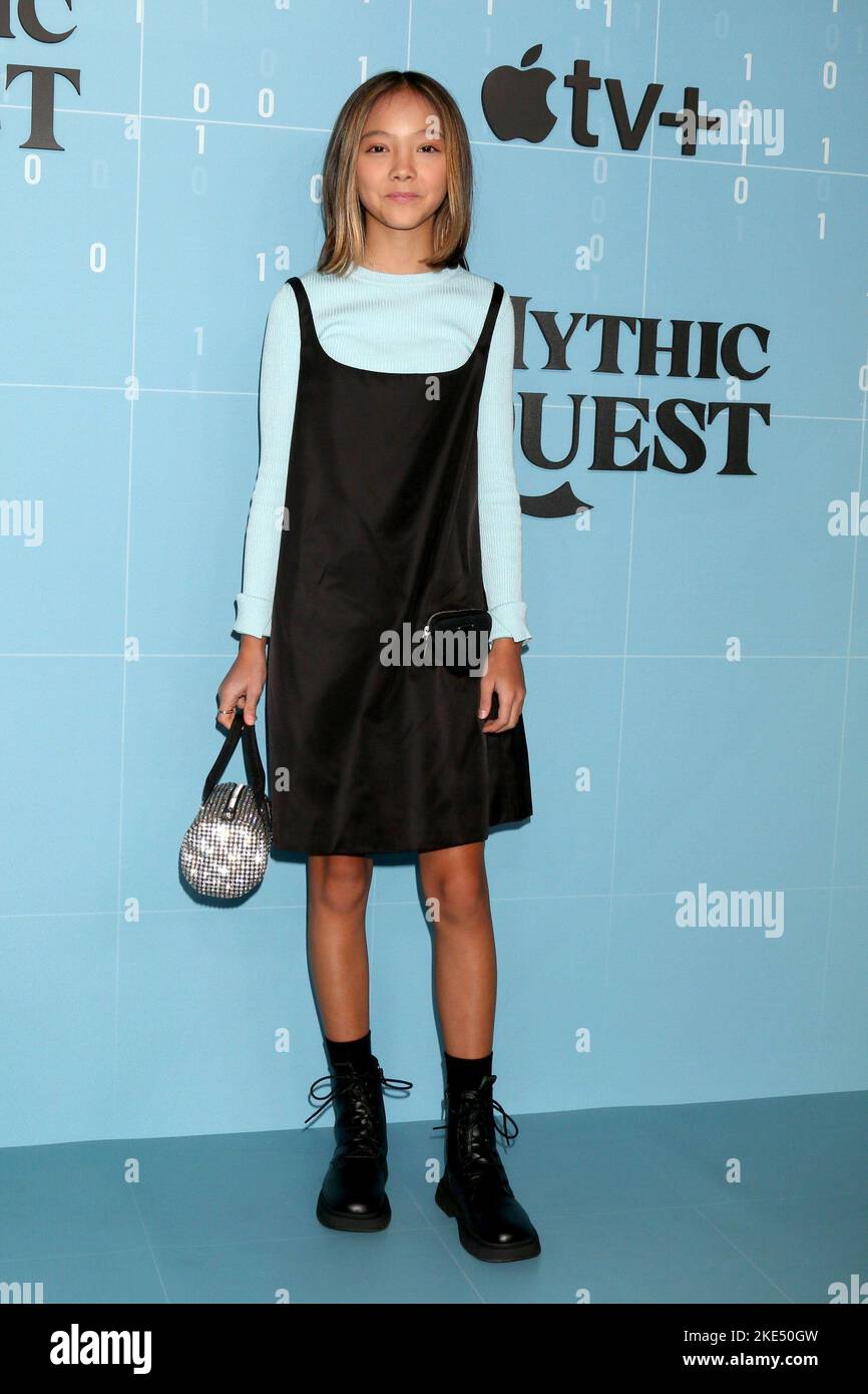 Los Angeles, CA. 9th Nov, 2022. Isla Rose Hall at arrivals for MYTHIC ...