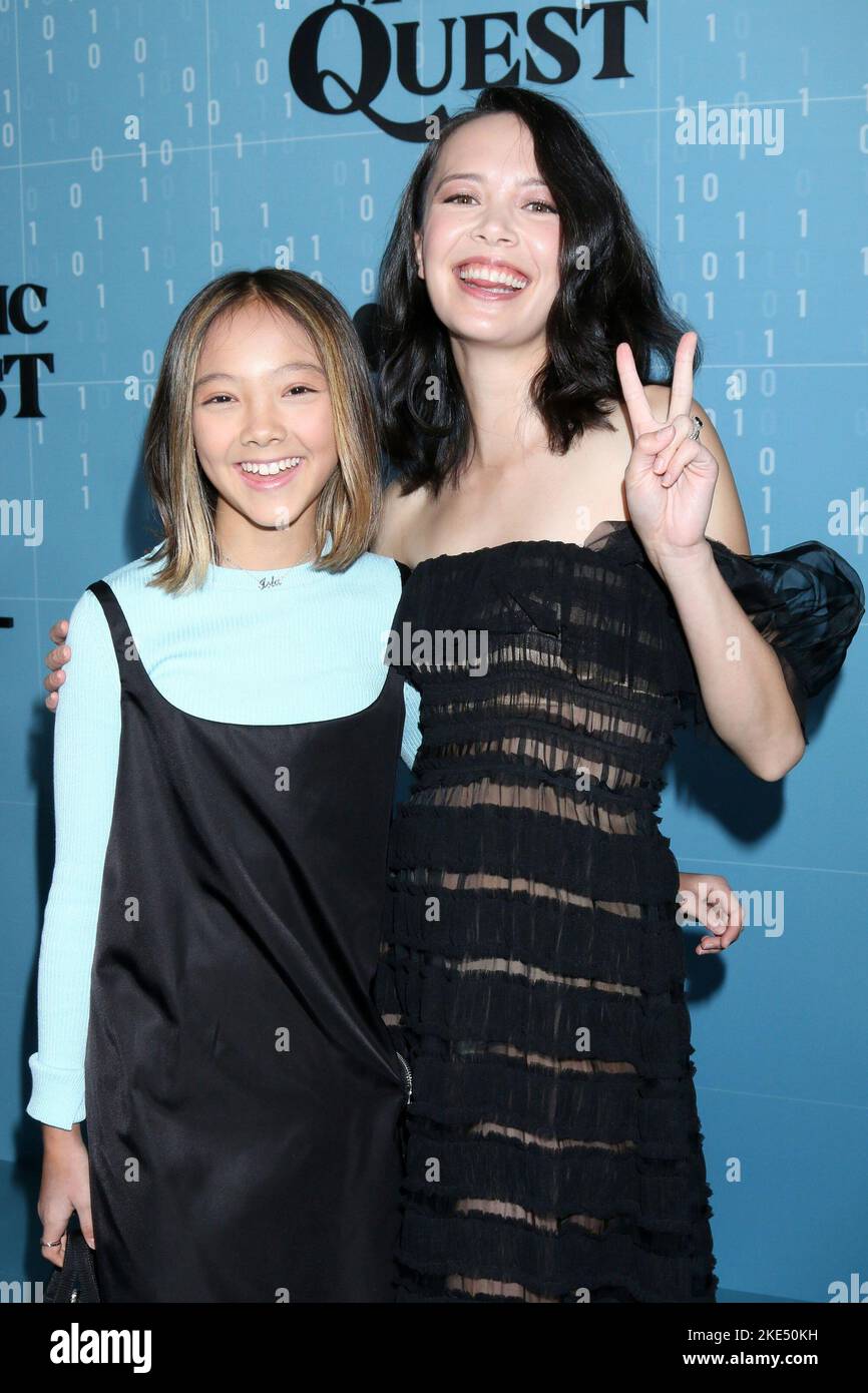 Los Angeles, CA. 9th Nov, 2022. Isla Rose Hall, Charlotte Nicdao at ...