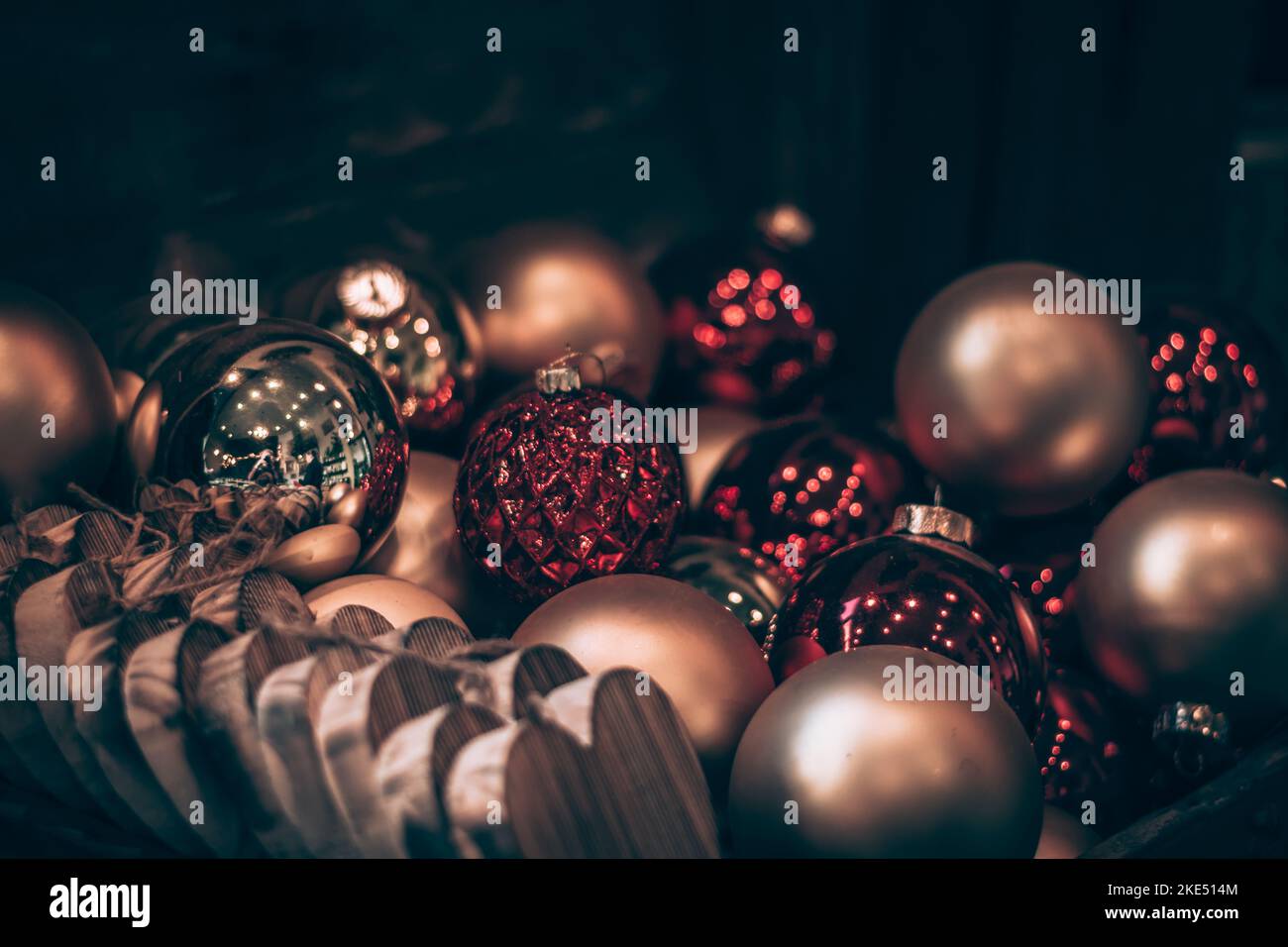 golden baubles on black backgrounds detail Stock Photo - Alamy