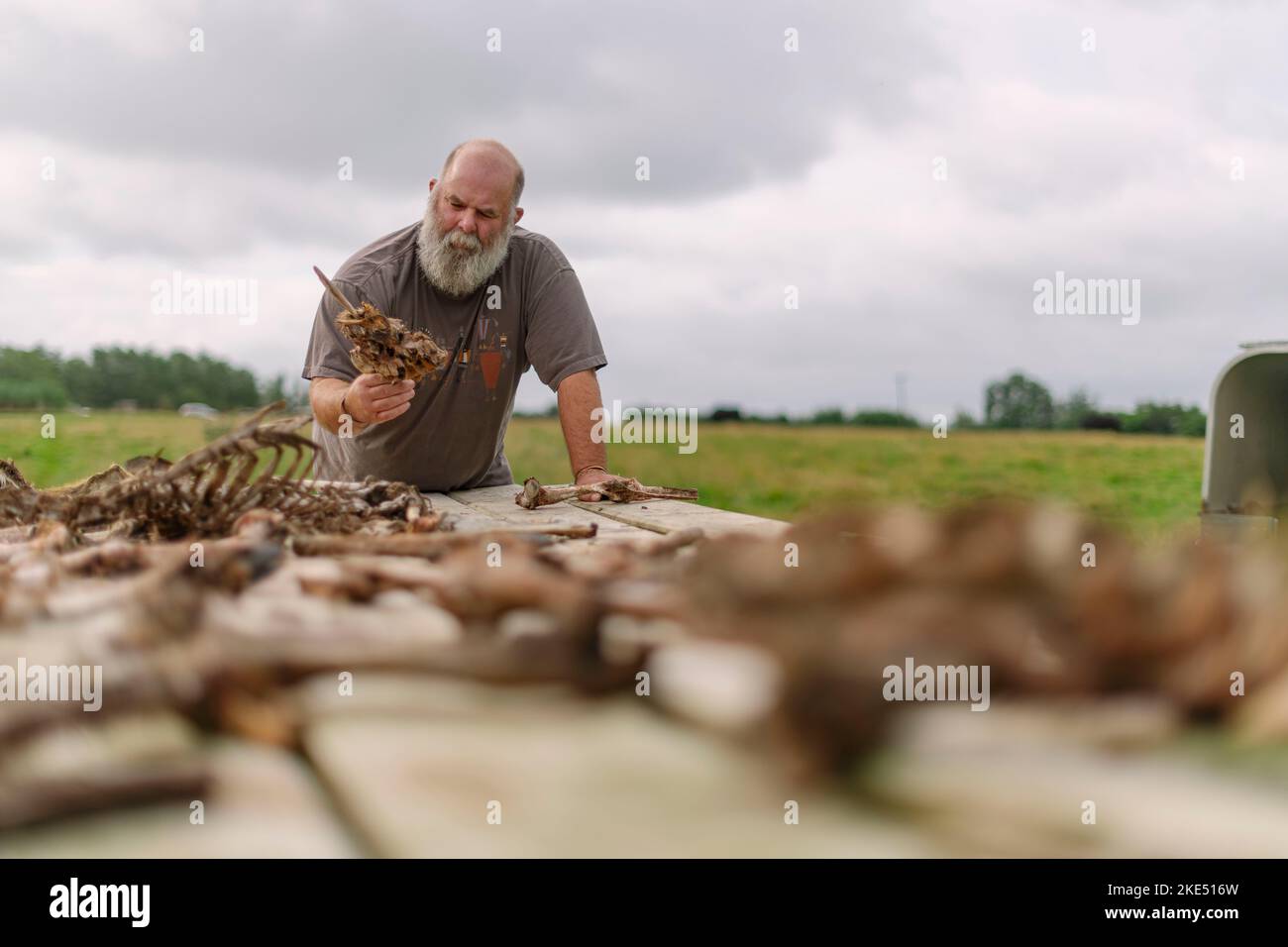Picture By Jim Wileman - 13/08/21 Derek Gow pictured with a sky table ...