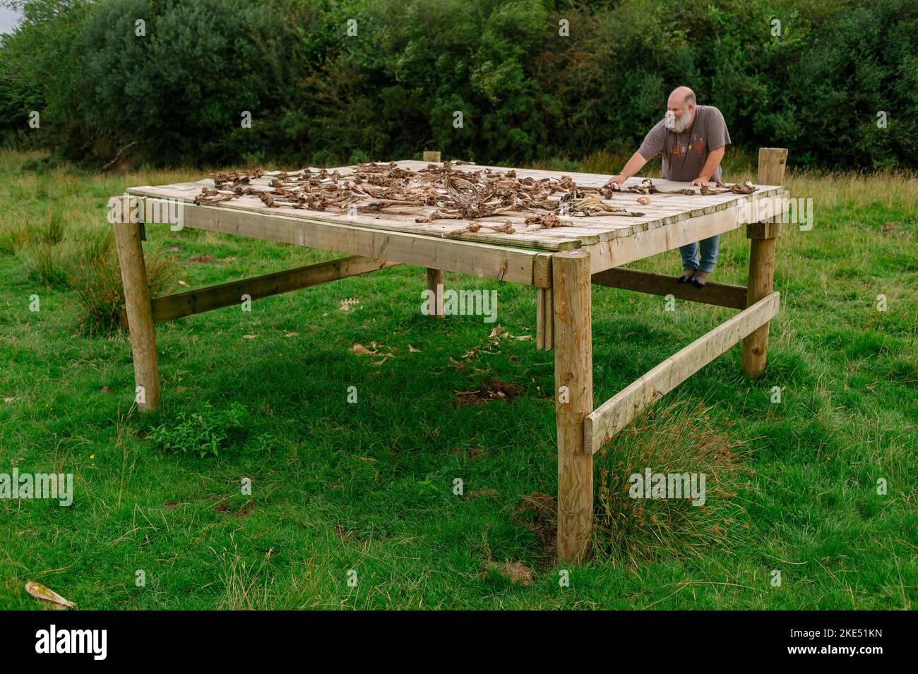 Picture By Jim Wileman - 13/08/21 Derek Gow pictured with a sky table ...