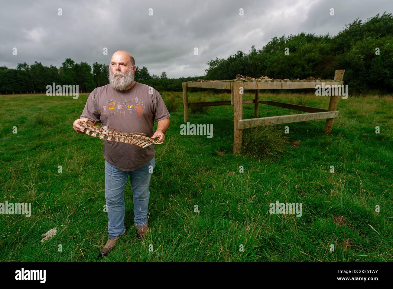 Picture By Jim Wileman - 13/08/21 Derek Gow pictured with a sky table ...
