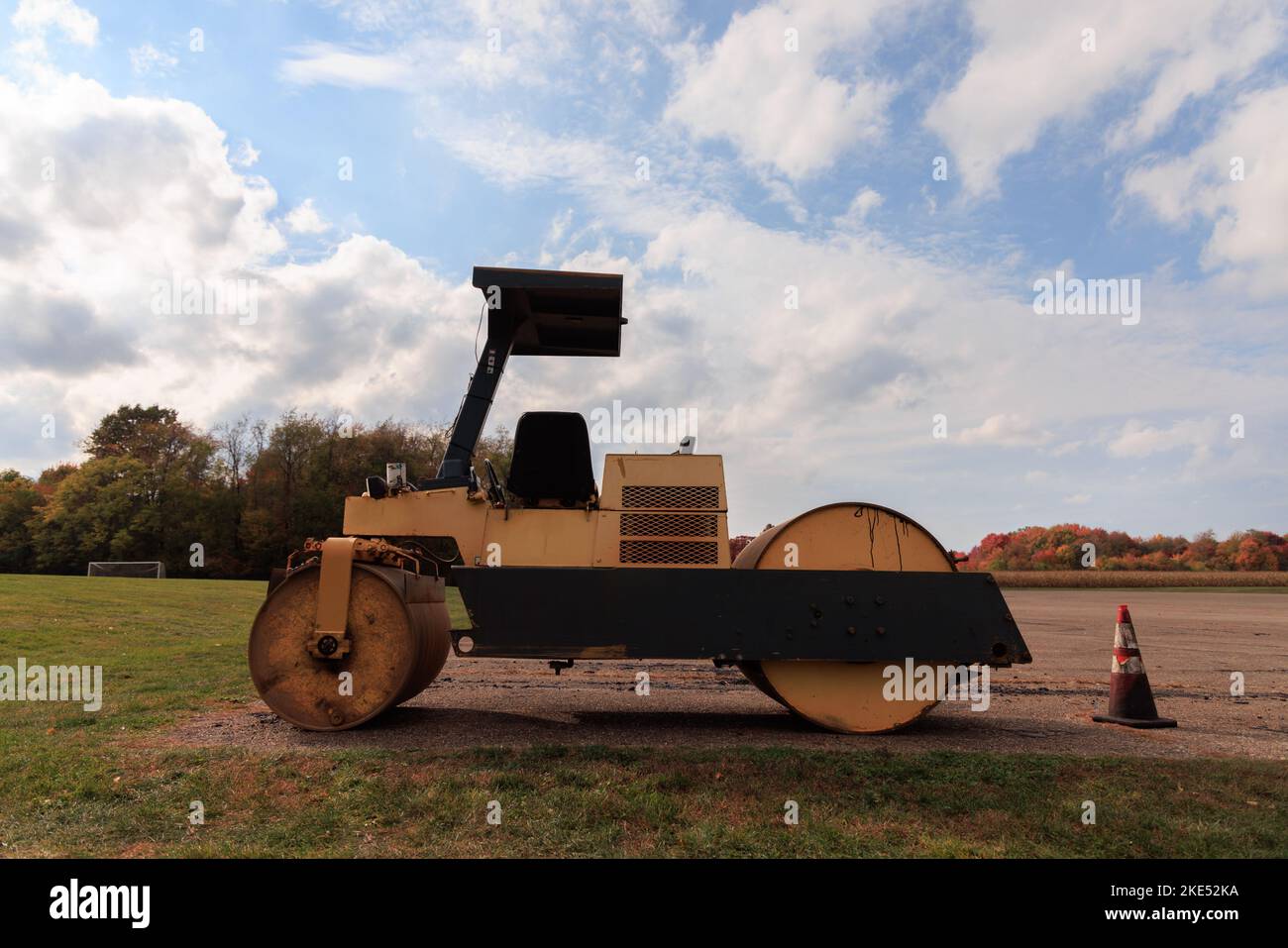 A stream roller sits ready to begin work on road infrastructure Stock ...