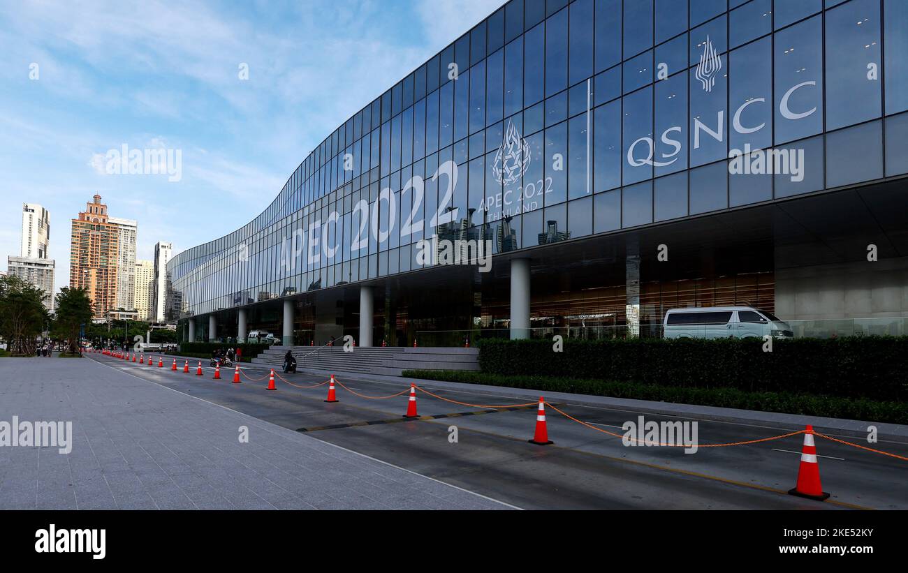 Purple Robes Apec Summit 2022
