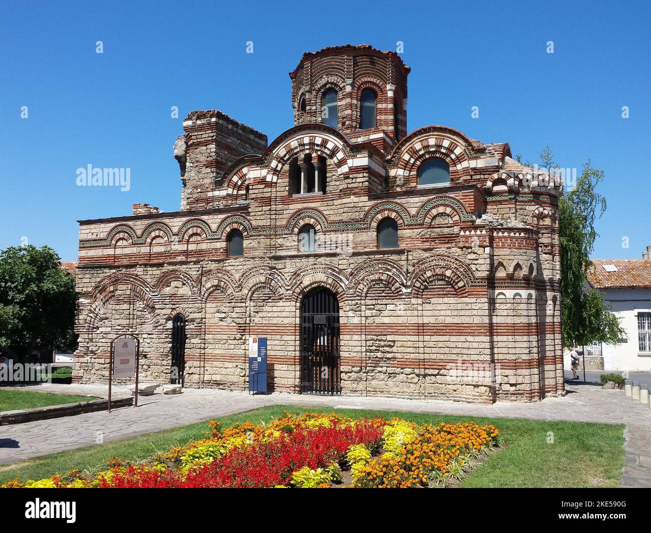 Sights around sunny beach hi-res stock photography and images - Alamy