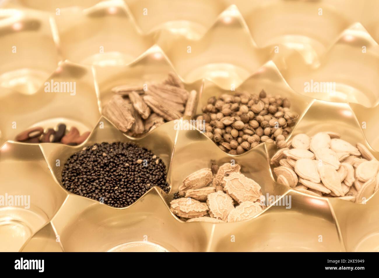 Photo of Sack Whole Coriander, stem amaranth, sweet gourd, gourd ...