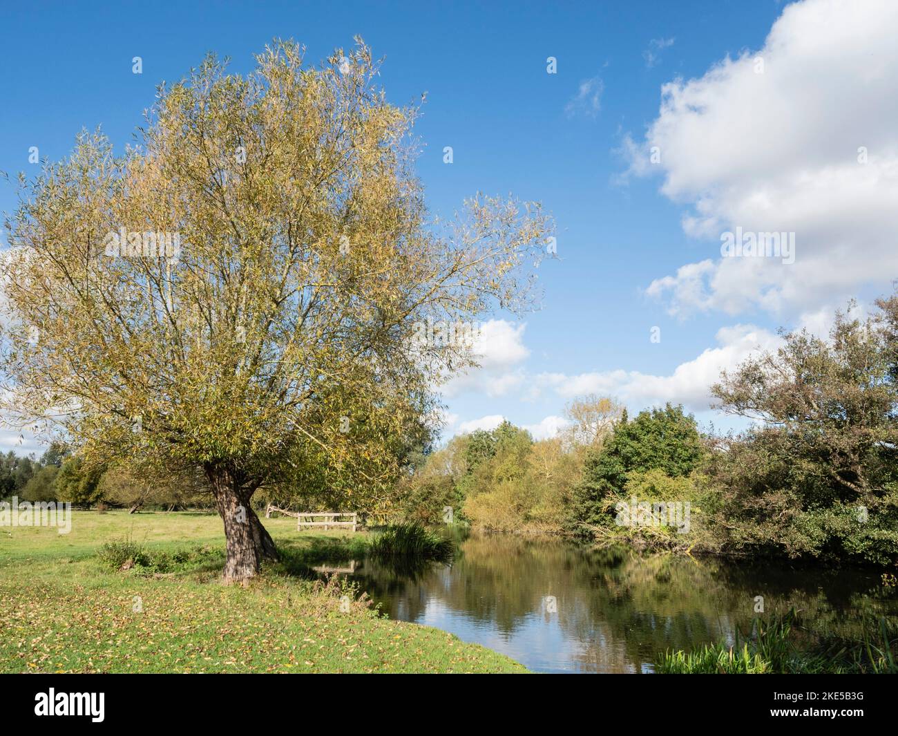River Stour, Dedham to Flatford; Suffolk, England Stock Photo - Alamy